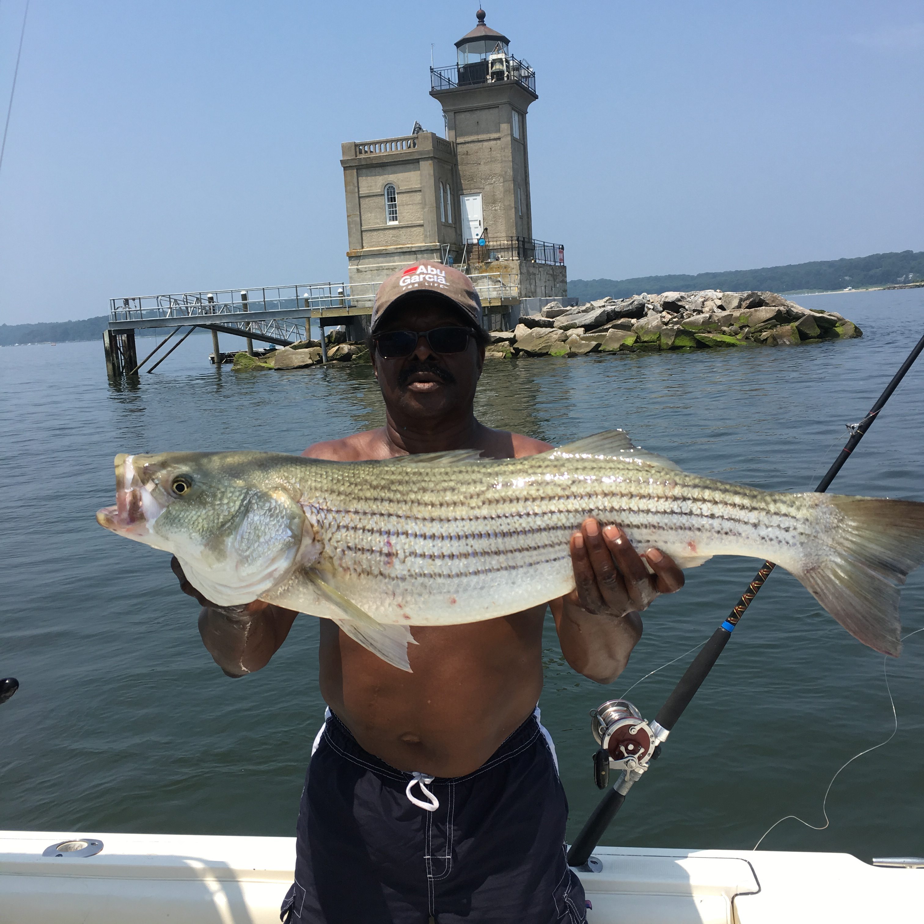New York Fishing Report | Don Bangs 39″ bass for 4th of July festivities